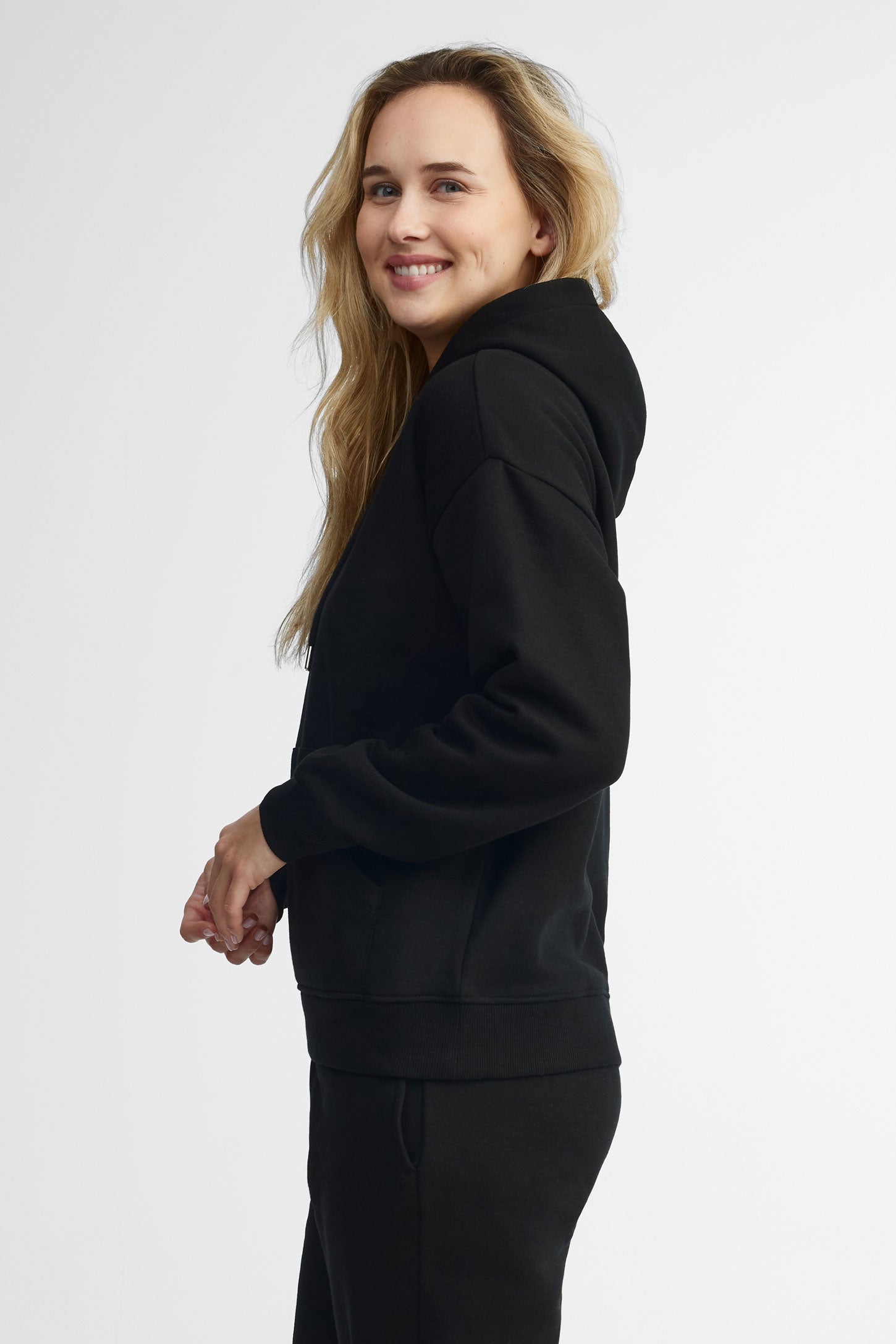 Chandail à capuchon coton ouaté - Femme