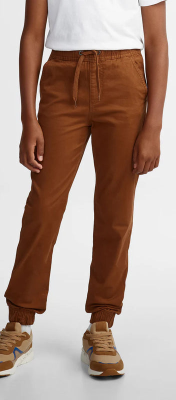 Découvrez tous nos vêtements pour ado fille et garçon